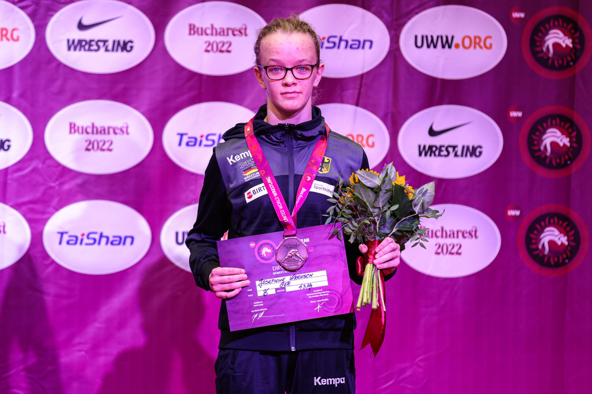 Josephine Wrensch holt die Bronzemedaille - Staatliches Sportgymnasium ...
